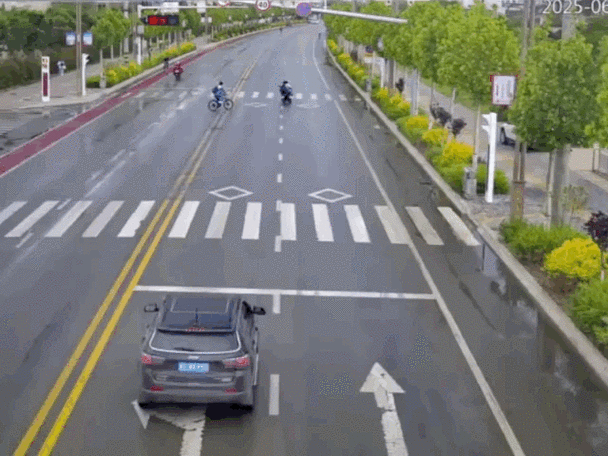 陌陌动态距离可以隐藏吗截图