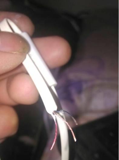 运动耳机线断了怎么修图标