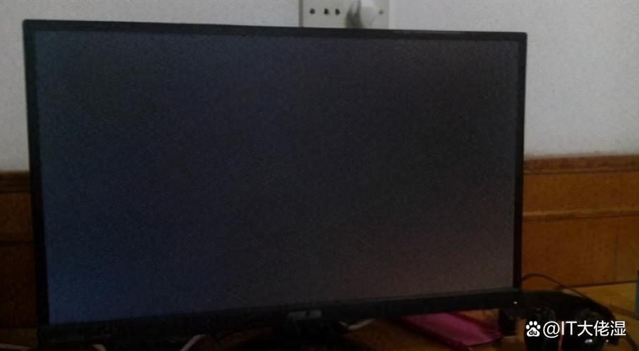 手机屏幕有光但是不显示图标