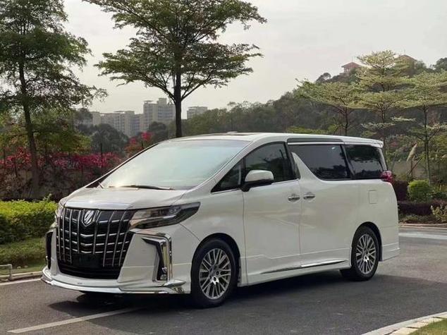 阿尔法商务汽车图片截图