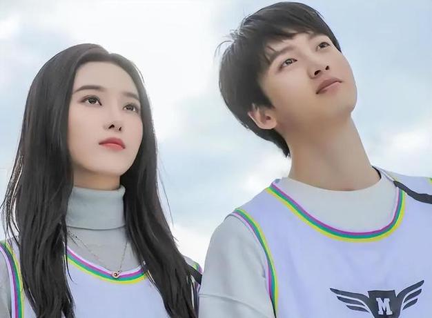 吸引姐弟恋的女生气质图标