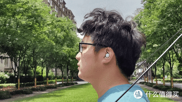 耳朵被耳机撑大了图标