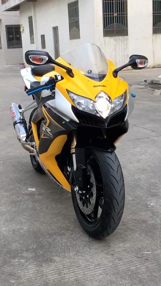 SUZUKl摩托车截图
