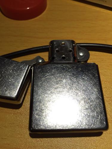 zippo打火盖子里有火图标