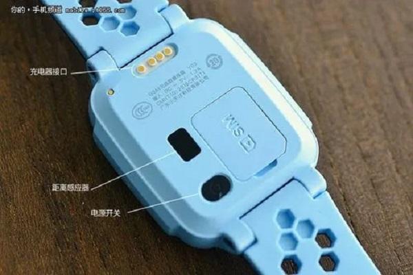 小天才手表侧面小孔是干嘛的图标
