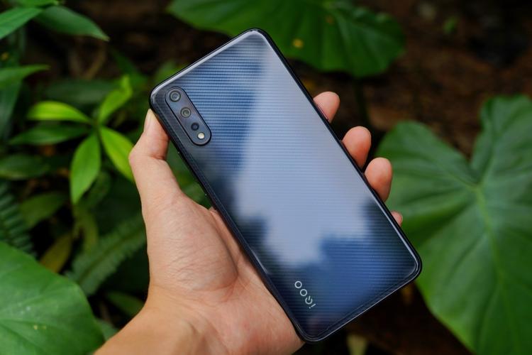 “iQOO 855版”截图