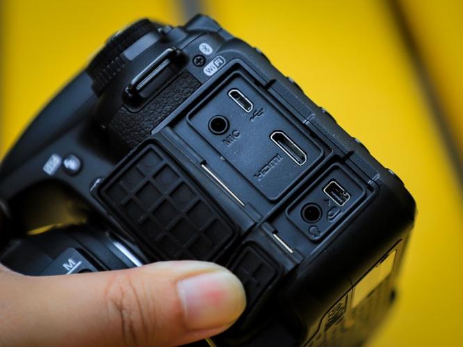 尼康d7500可以直接充电吗图标