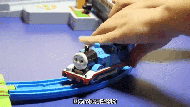 托马斯玩具撞击接力比赛视频图标