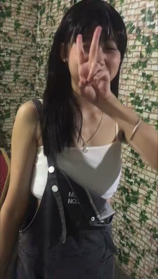 蛇姐纪录片高清在线播放图标