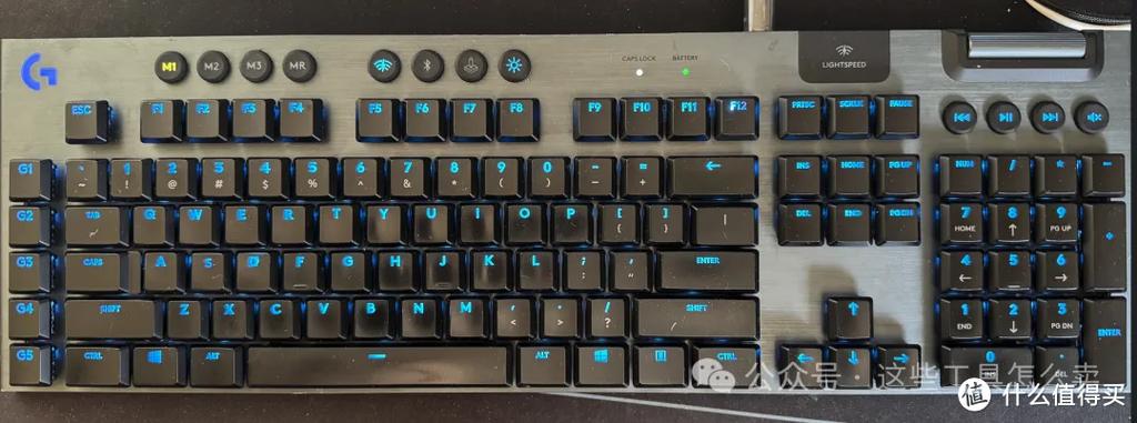 可以换笔芯的笔图标