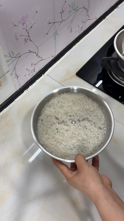 别人要一把米暗示什么图标