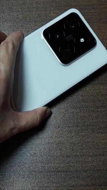 小米14有紫光灯吗截图