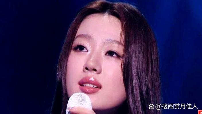 晚会唱歌怎么与伴奏同步