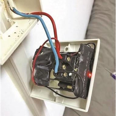 摄像头 针孔截图