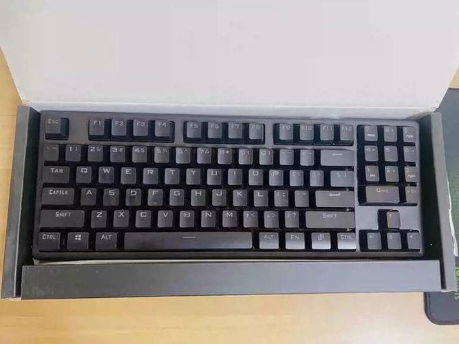 雷神键盘87键数字键盘开关图标