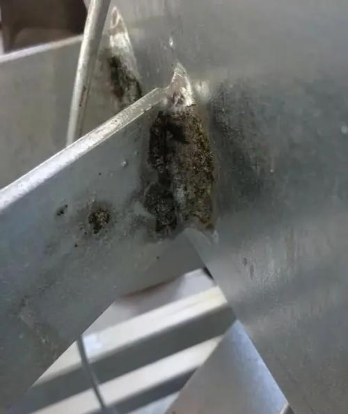 白色漆皮氧化变黄了怎么办图标