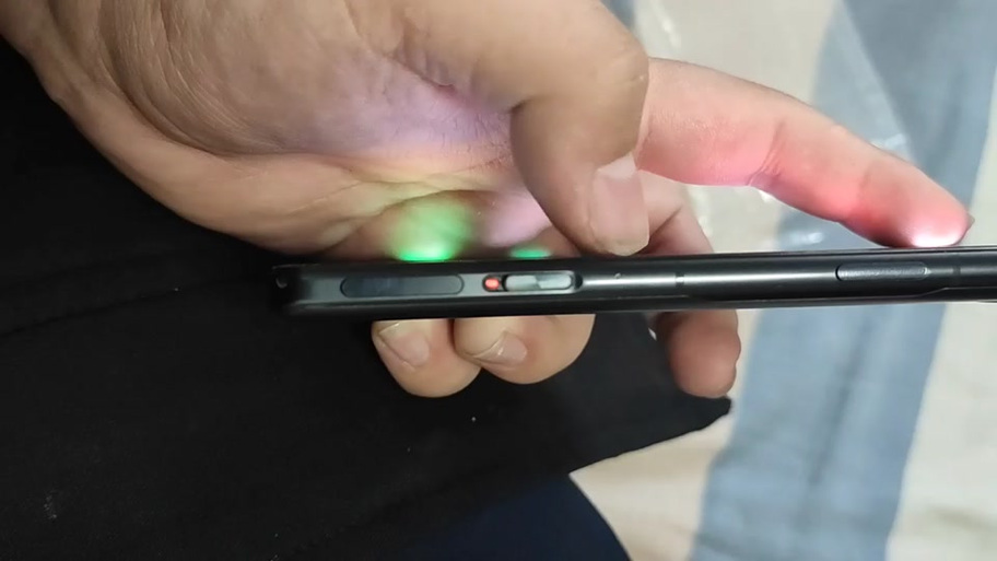 redmi返回键没有了缩略图