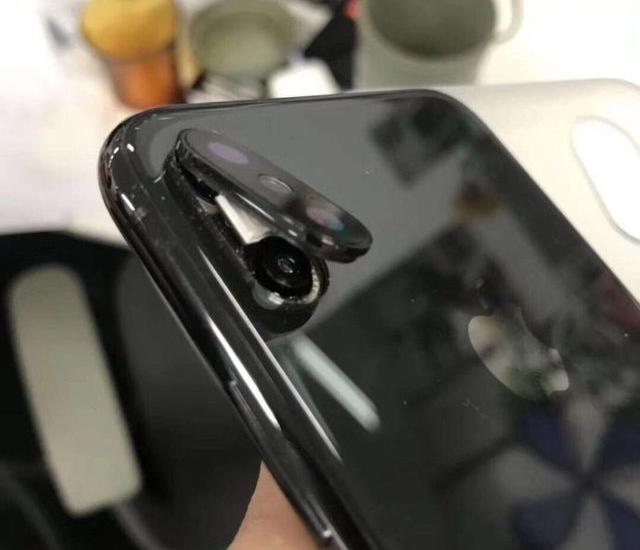 iPhoneX前置摄像头模糊图标
