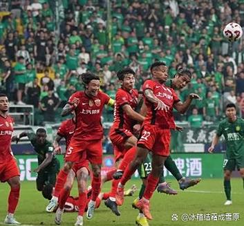 什么人适合踢前锋图标