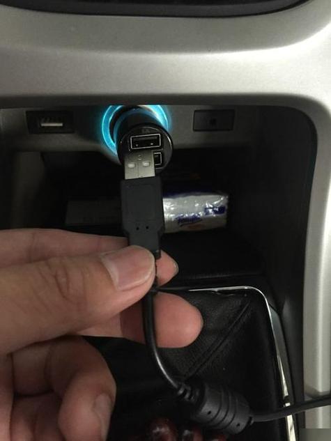 行车记录仪的接口截图