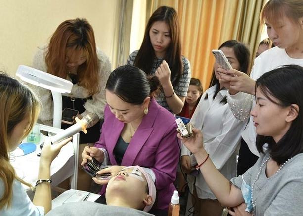 学美容一般多大年龄段截图