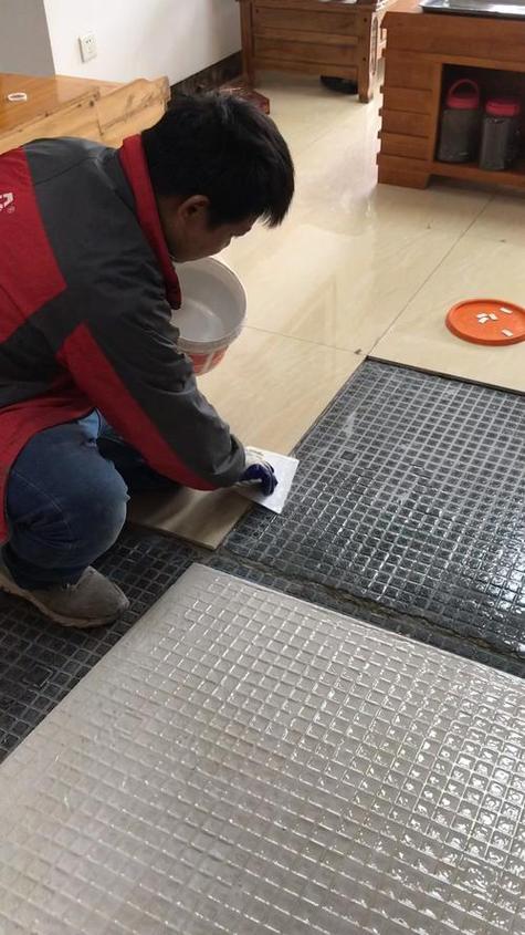 地板砖空鼓最简单的修补方法图标