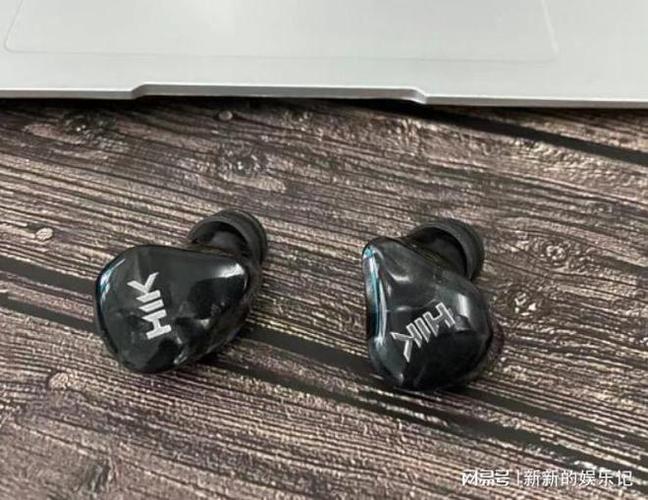 蓝牙耳机听着有吱吱的声音图标