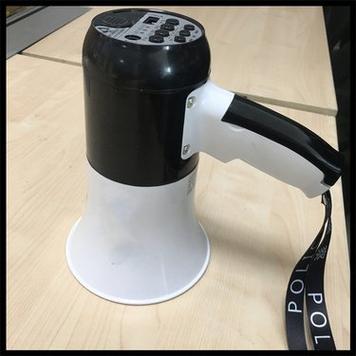 大队扩音喇叭如何使用图标