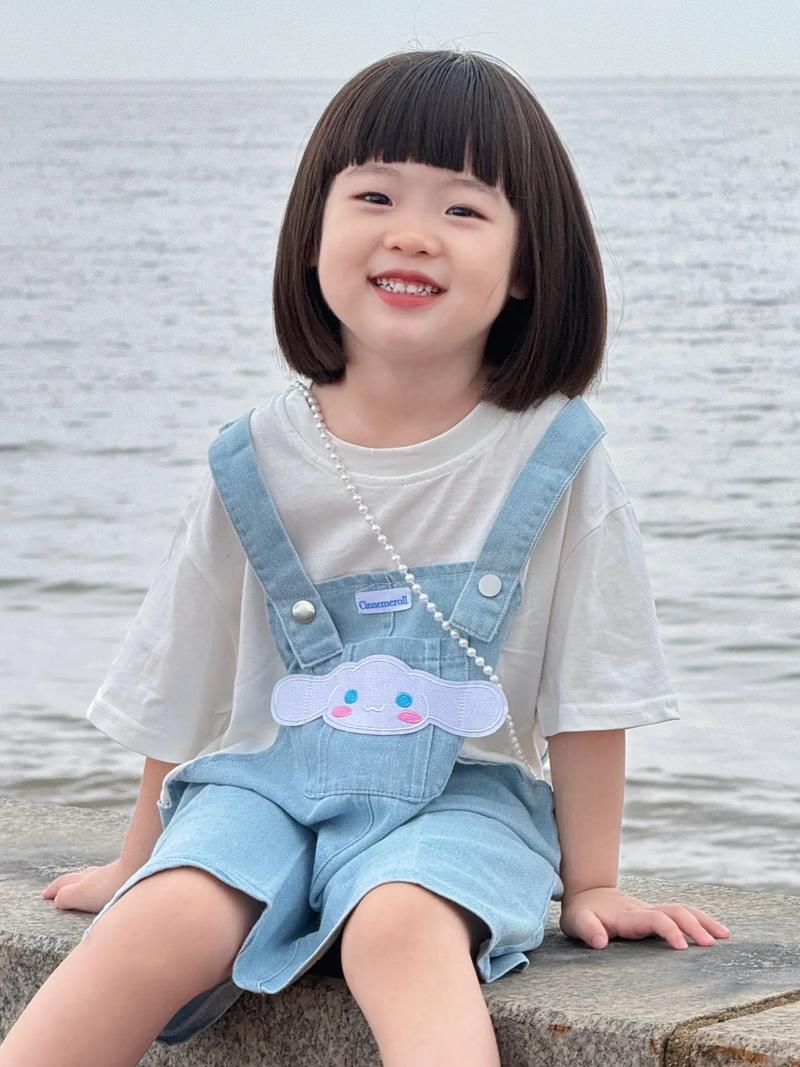 关于孩子满月的诗图标