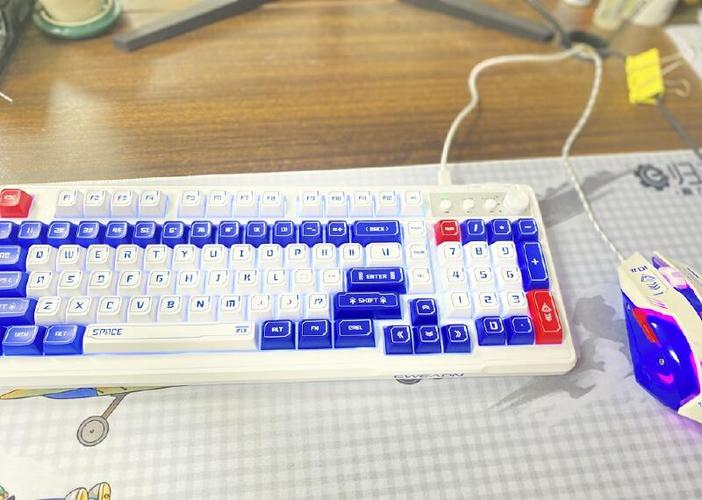 打游戏的时候按键盘会打字图标