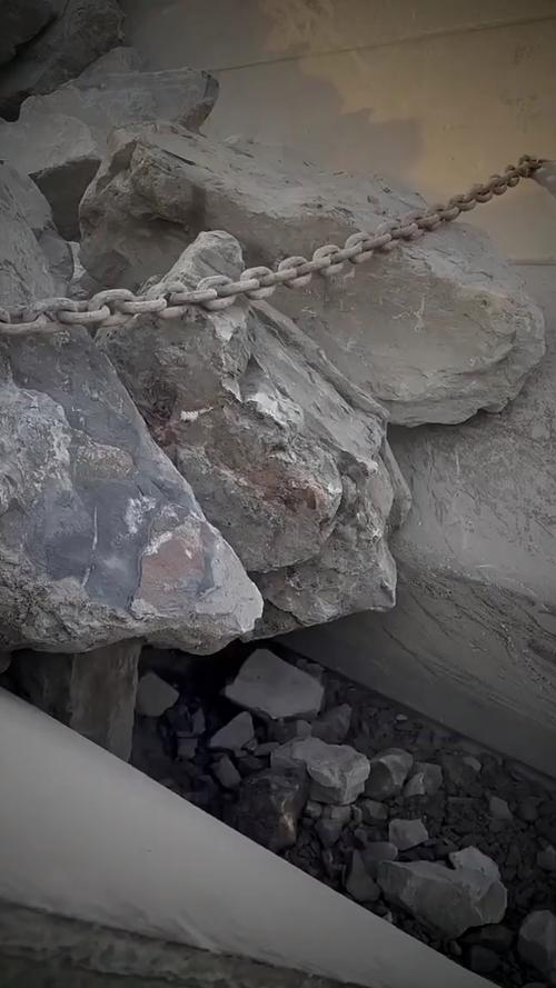 碎石机碎石对身体有影响吗