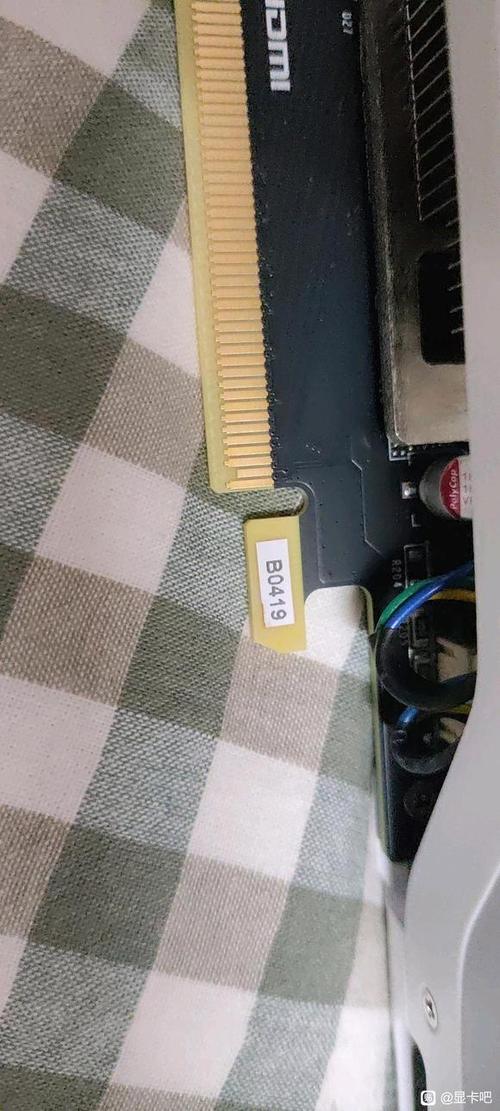 3070显卡金手指缺了一点图标