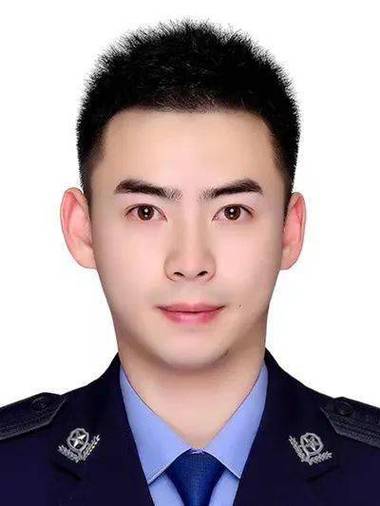 警察证件照图标