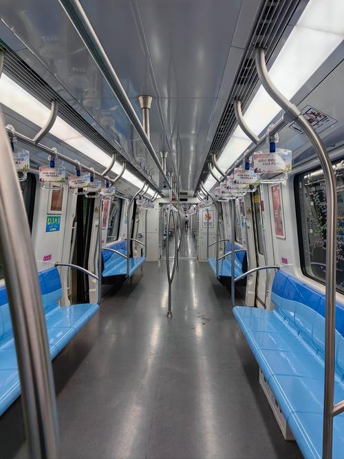 地铁跑酷空间图标
