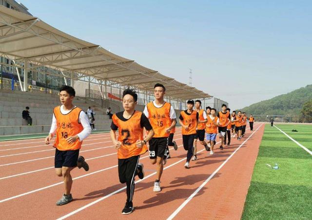 一千五百步有多少米图标