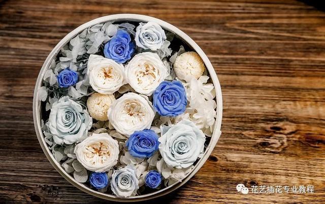永生花可以放多久啊