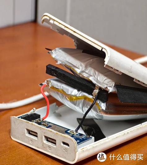 新买的充电宝是先充电还是先使用截图