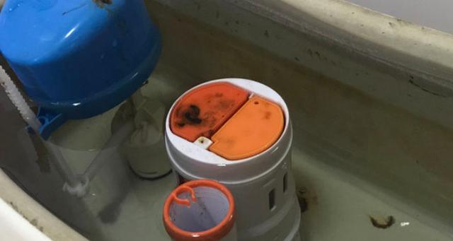 马桶冲完水水坑水位低截图