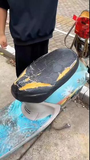 电动车座椅坏了图标