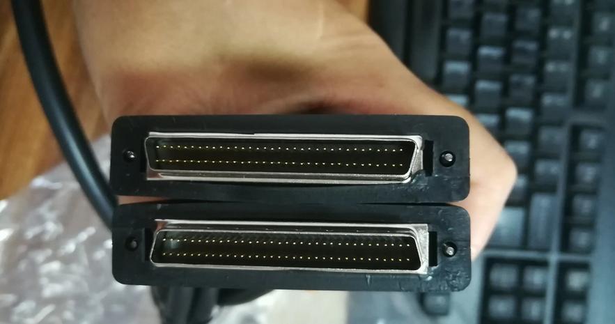 台式机硬盘接口类型图标