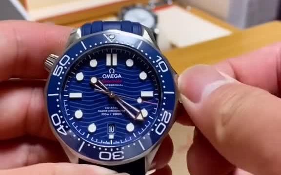 欧米茄海马手表调时间图标