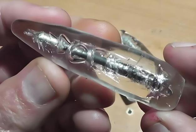 玻璃子弹是真的吗截图