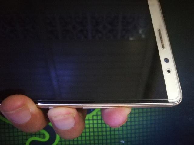mate8换外屏后黑屏截图