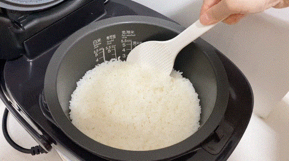 电饭煲做饭图标