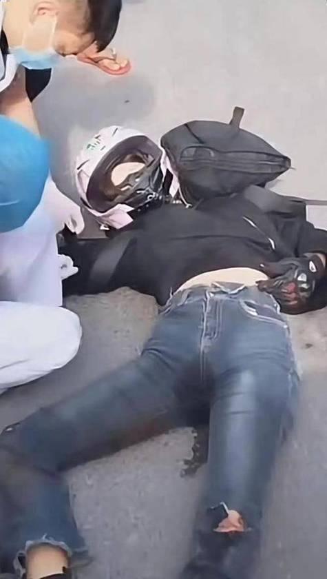女孩死亡失禁