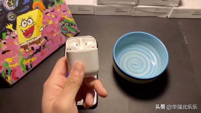 airpods盒掉水里还能用吗游戏截图