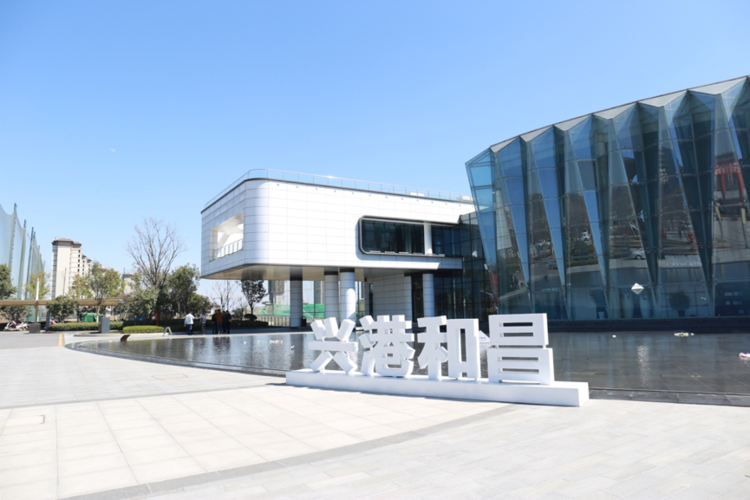 吴庆星和昌集团是做什么的图标