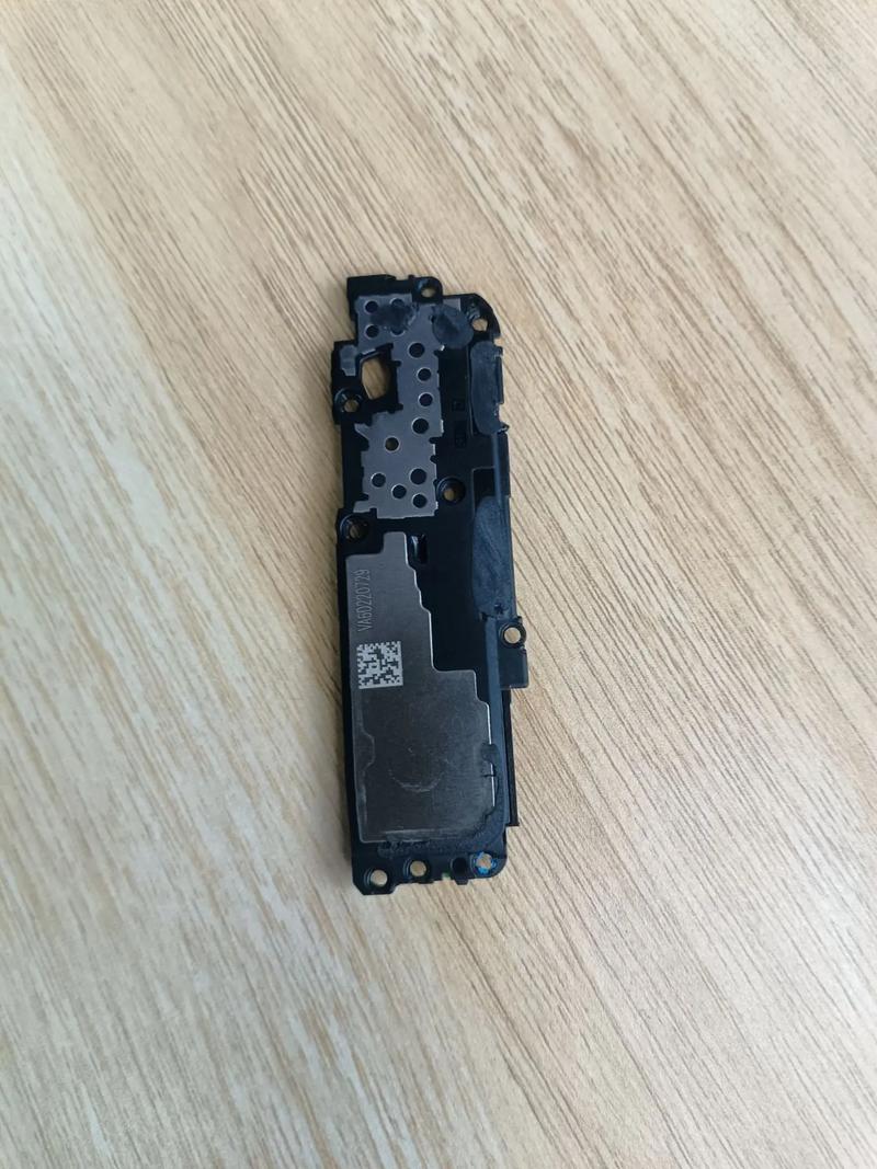 手机外音喇叭坏了,拿去修要多少钱