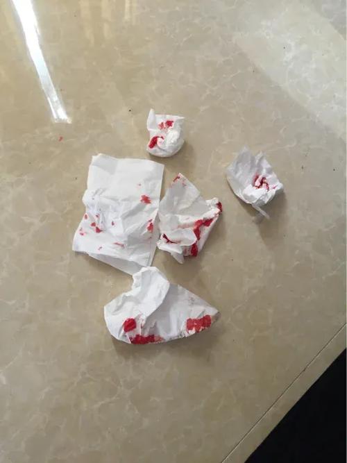 幼儿口臭流鼻血图标