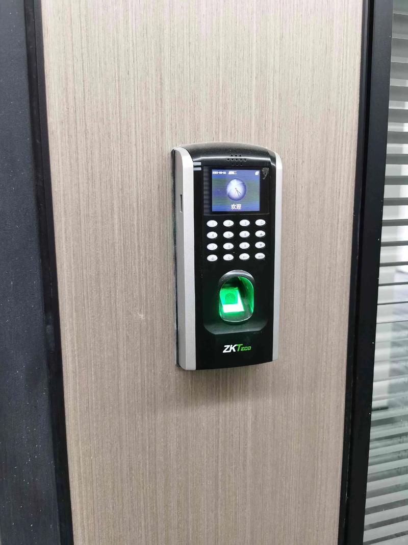 有NFC门禁卡功能的智能手表图标
